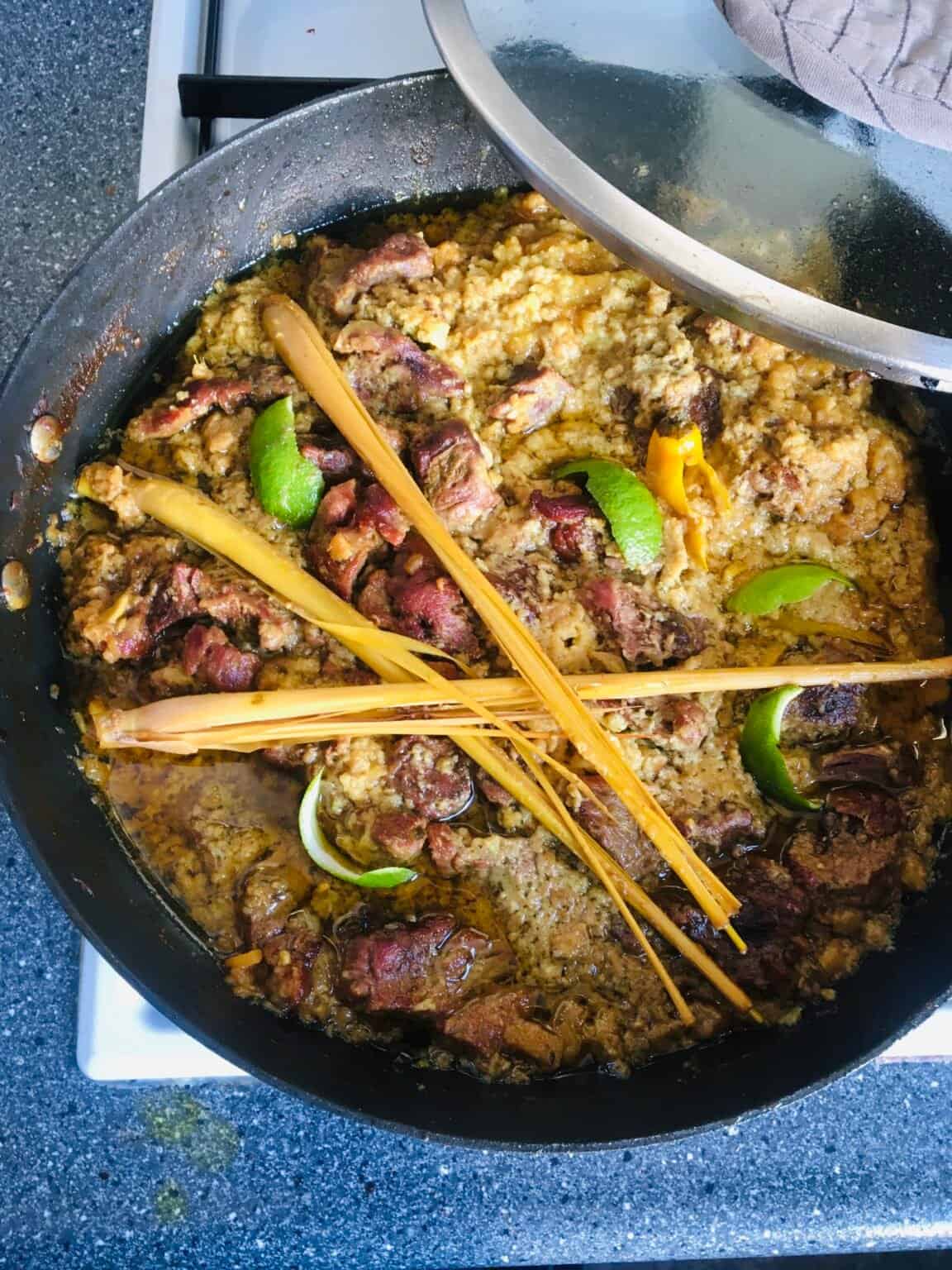 Indonesische Beef Rendang recept - Zonder pakjes of zakjes!